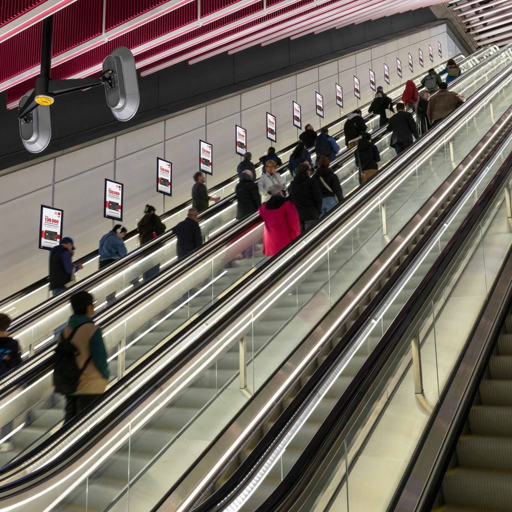 oOh!media secures NAB, AGL, Woolworths for Melbourne metro tunnel ...